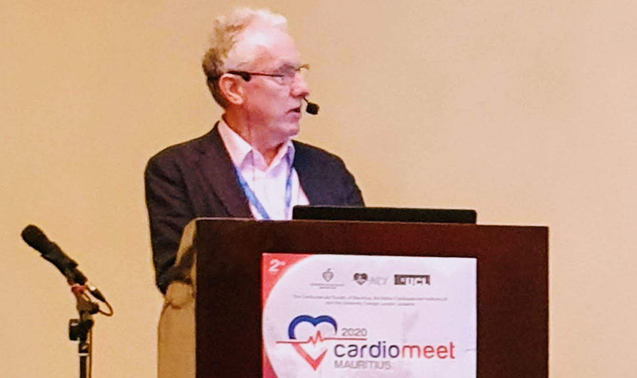 Prof John Cunningham at CardioMeet 2020 – Renal Association of Mauritius